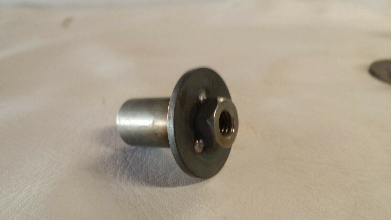 1965-1979 4WD Ford Truck Body Mount Hardware Kit 24 Piece Kit 6-105 ...