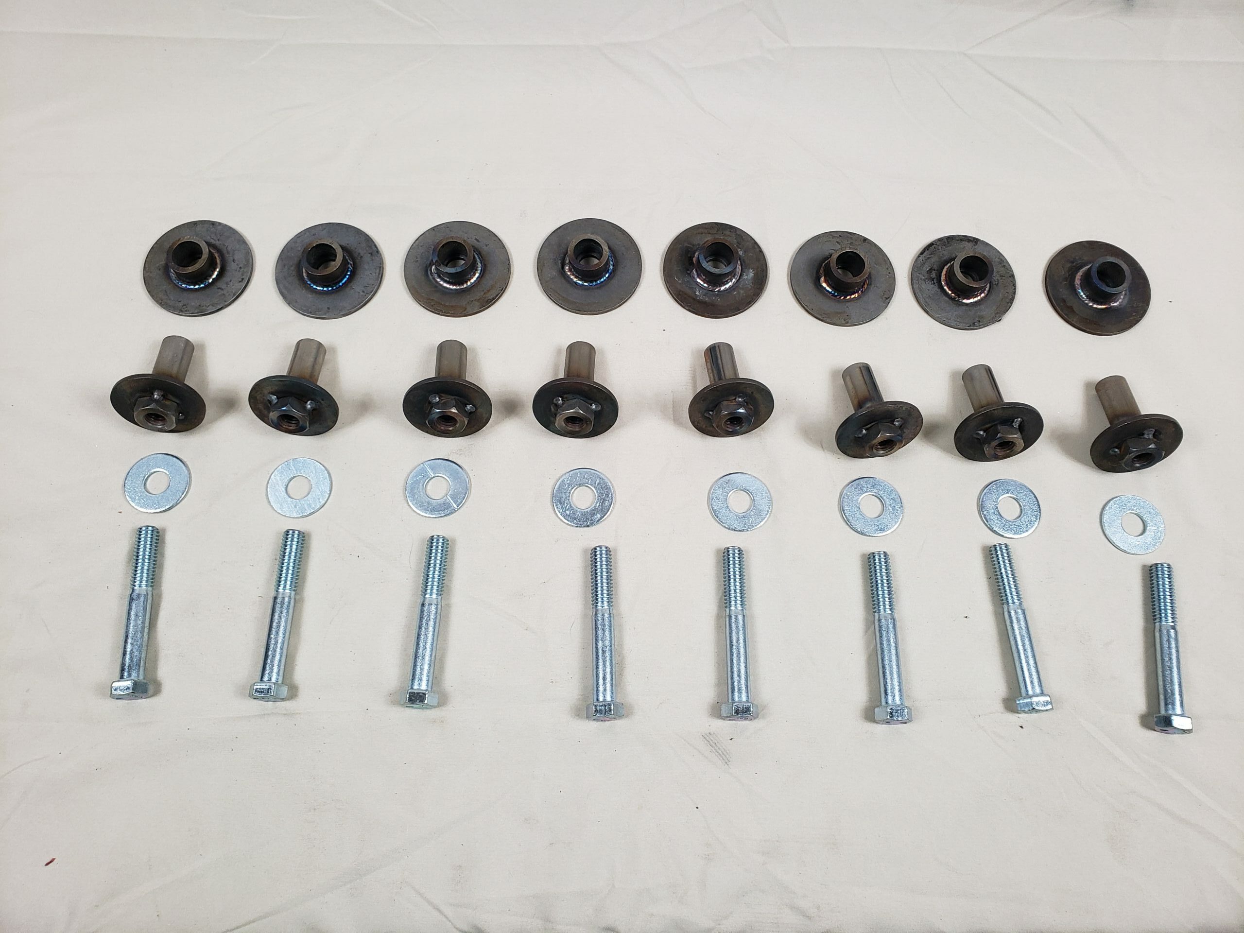 1965-1977 Ford Bronco Body Mount Hardware 32 Piece Kit ...